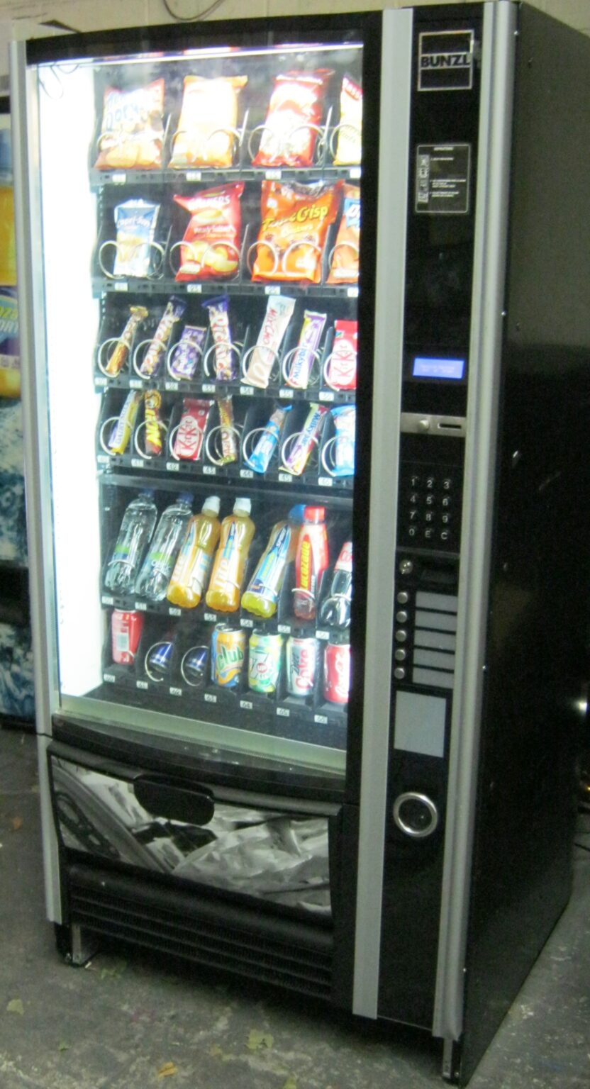 N&W Sfera Combination Vending Machine - CoreVend